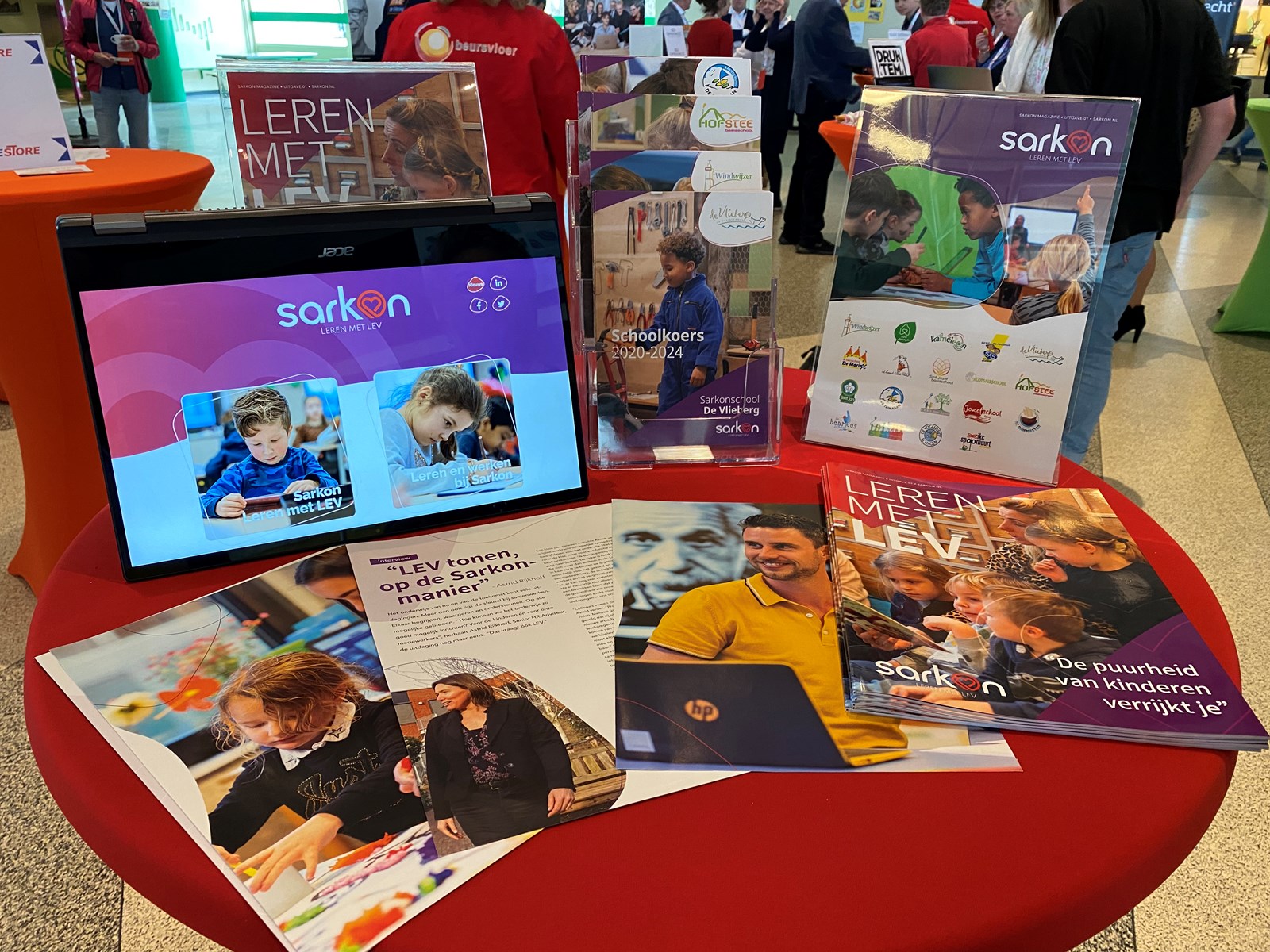 Sarkon is altijd in verbinding met de omgeving - Stichting Sarkon