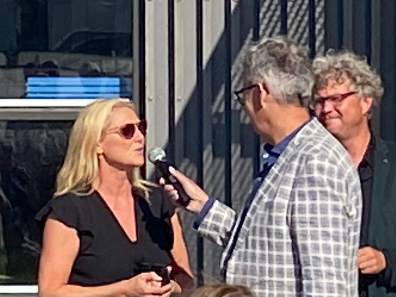 Opening onderwijscentrum ‘De Skool’ op Texel - Stichting Sarkon